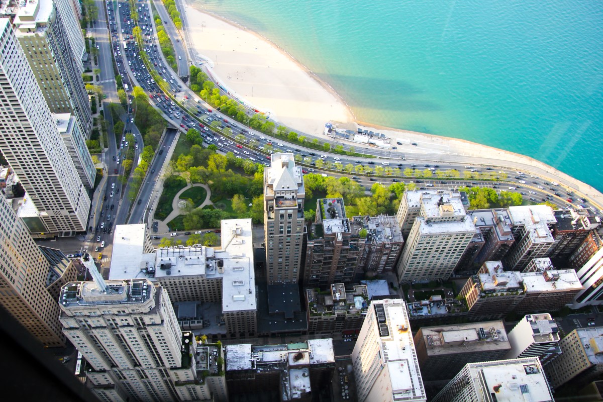 10 “MUST-DO’S” FOR A WEEKEND IN CHICAGO – ALLI DONOVAN